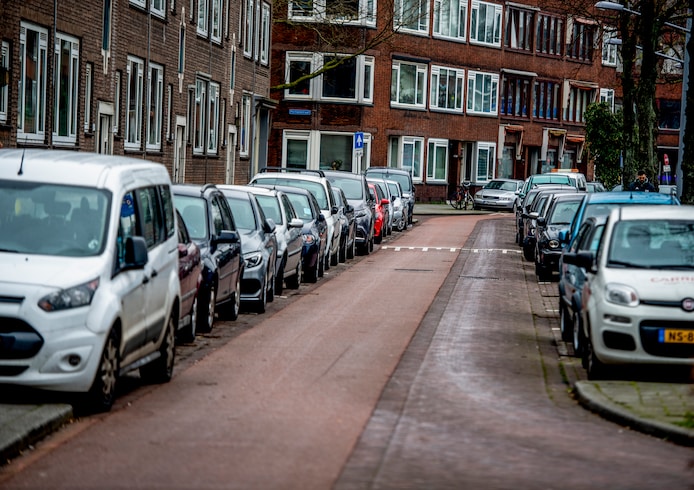 Betaald parkeren levert gemeente 131 miljoen op: ‘Hierdoor hoeven we de belasting niet te ...