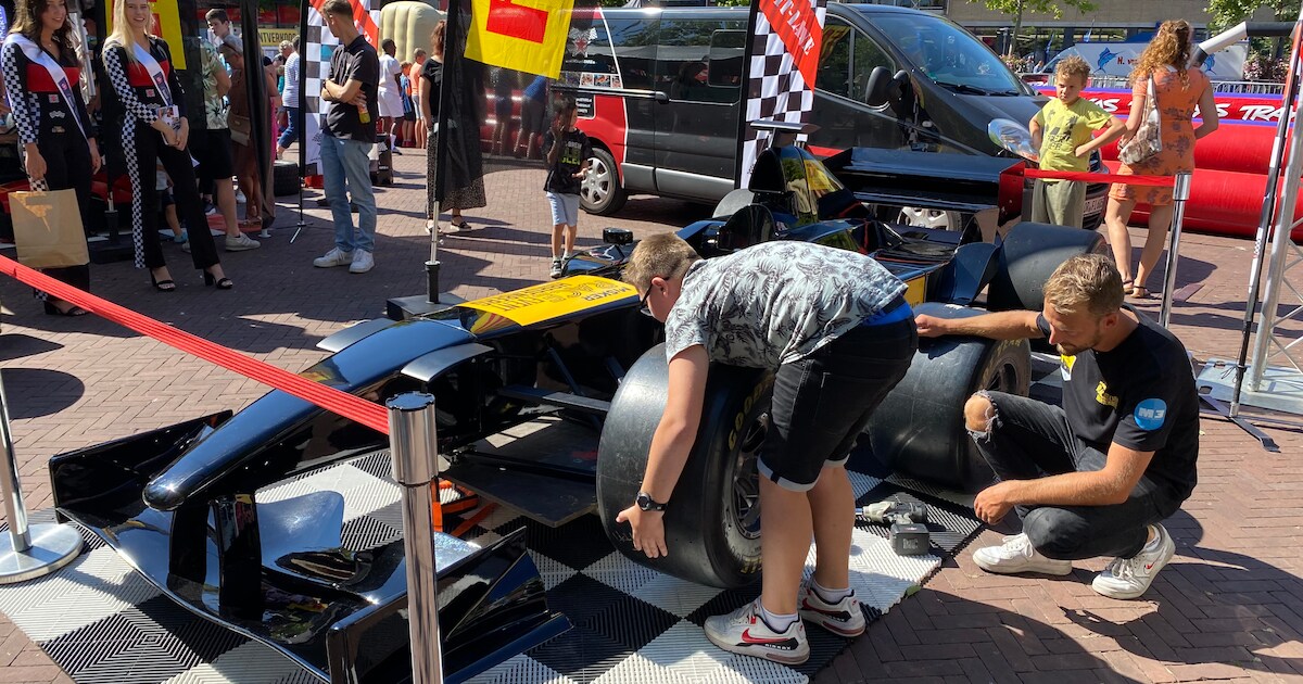 Hardenberg ‘het Zandvoort van het oosten’ tijdens Misker Race Event ...