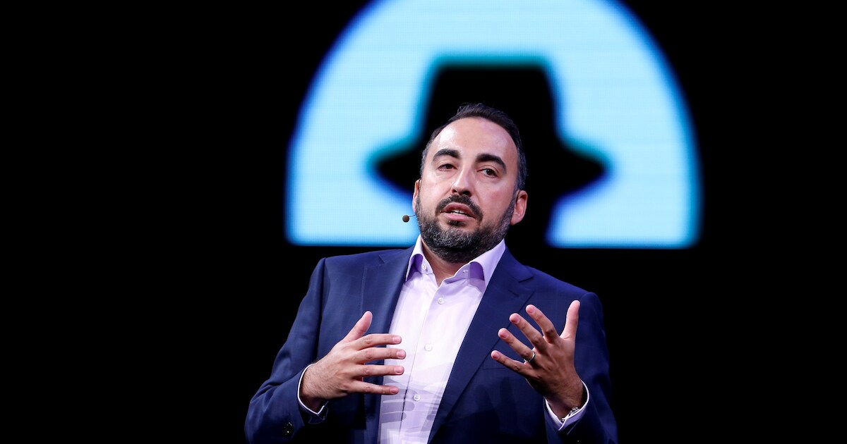 'Hoofd beveiliging Facebook vertrekt na onvrede over aanpak ...