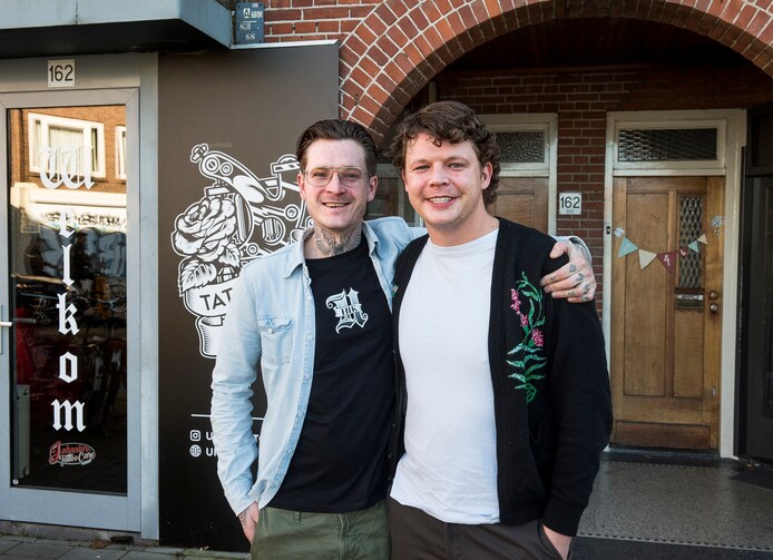 Buren Chiel en Martin delen een passie voor tatoeages en kunst: ‘Hij ...