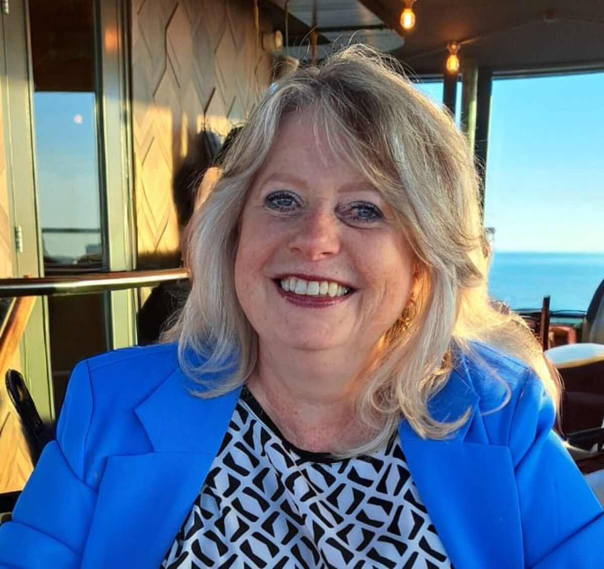 Hanny Roelofsen voert nieuwe partij Zeist Lokaal aan | Zeist | AD.nl