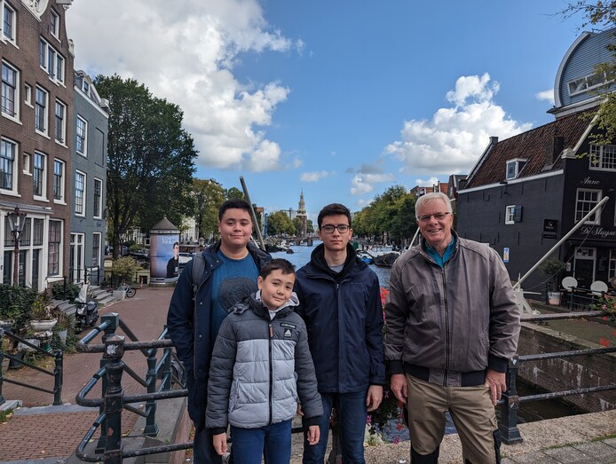 Het grillige carrièrepad van Jos: vanuit Heesch via India naar Vietnam ...