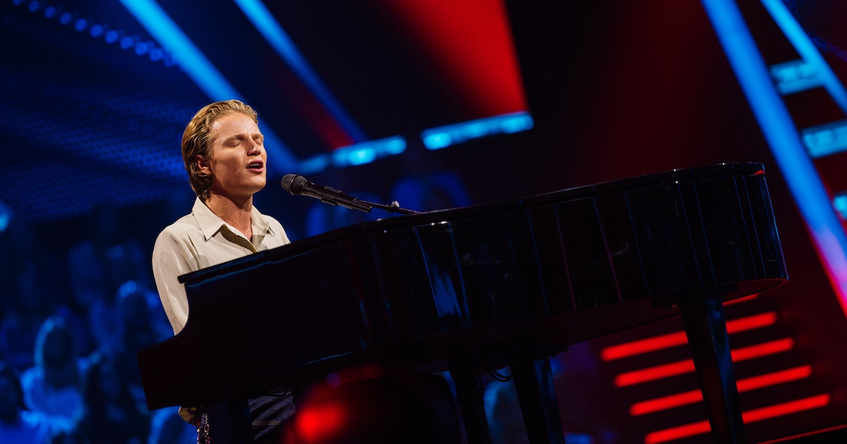 Thijs (21) blaast coaches omver in The Voice: ‘Holy shit, dit is er ...
