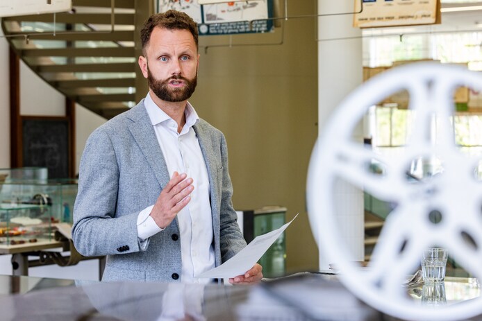 Onderwijsmuseum houdt serieus rekening met sluiting en bouwt ...