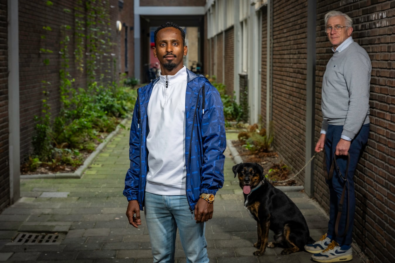 Hulp van Mike (57) veranderde het leven van Mussa: ‘Nu werk ik als ...