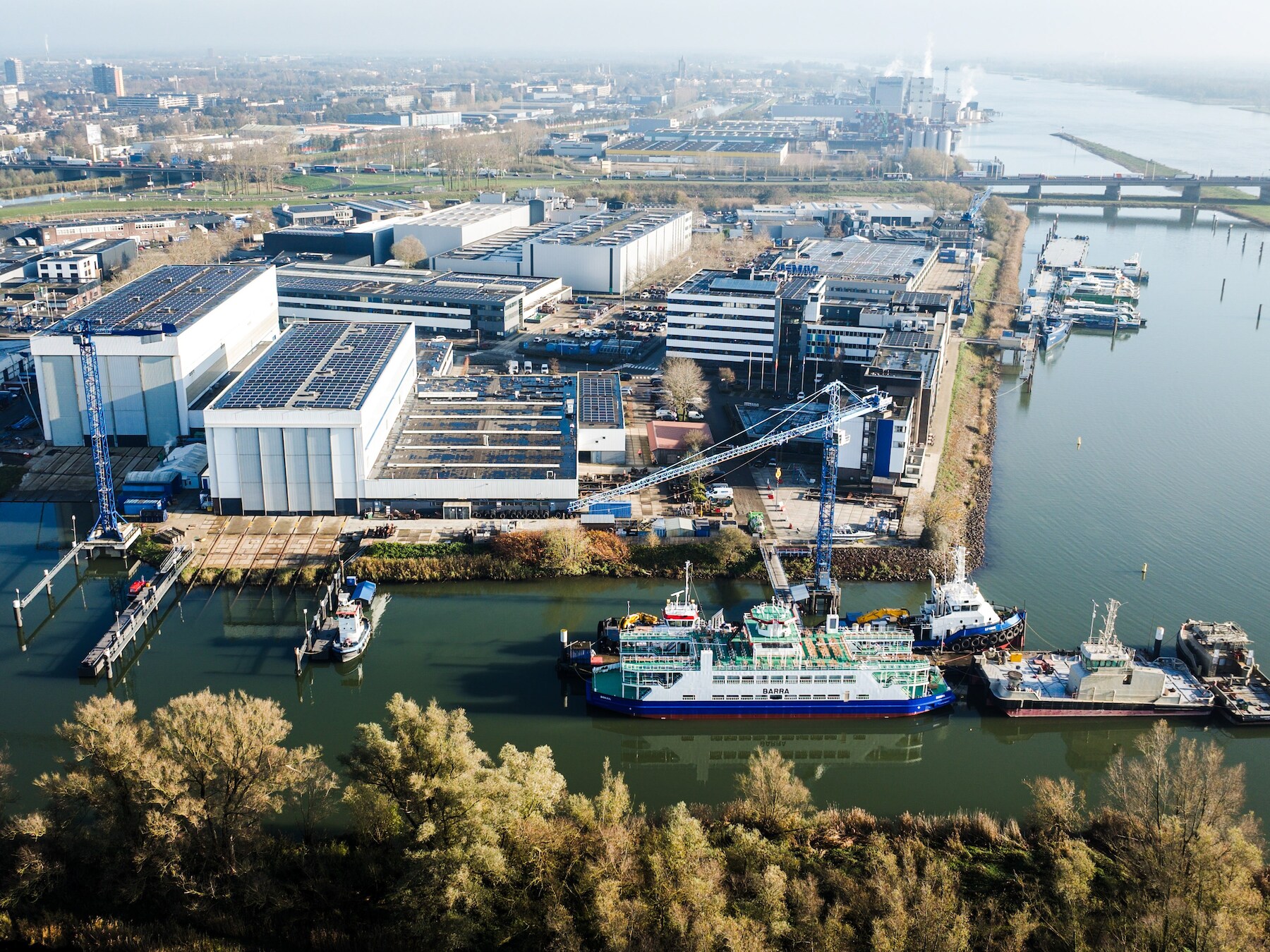 Ex on the beach-deelnemer Jordi (30) overleden bij motorongeluk op A2, bestuurder meldt zich bij ...