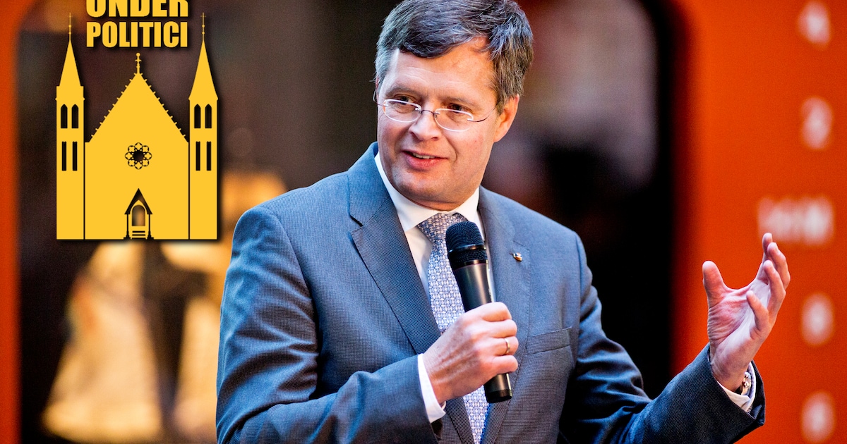 Waarom Balkenende 12 jaar moest wachten op eretitel: ‘Getroebleerde ...