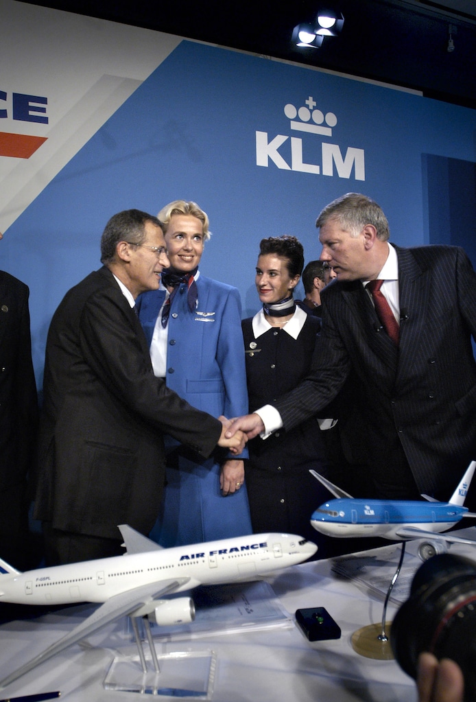 Broodjes kaas versus lunch met wijn – de top van Air France en KLM ...