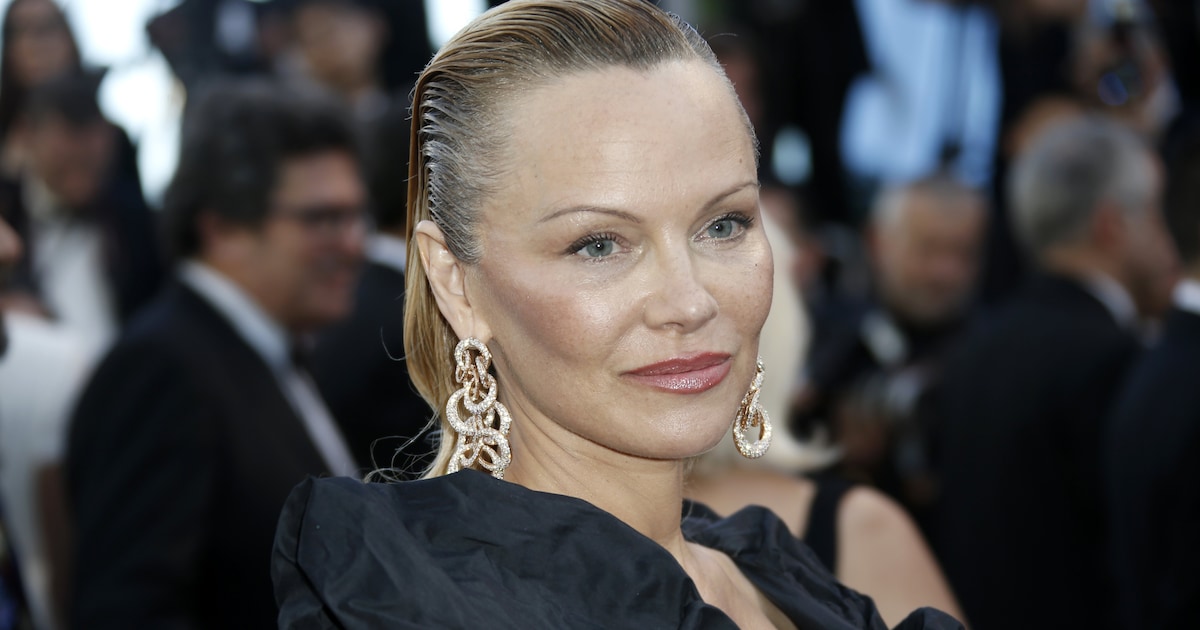 Pamela Anderson beschuldigt Tim Allen van tonen geslachtsdeel | Show ...