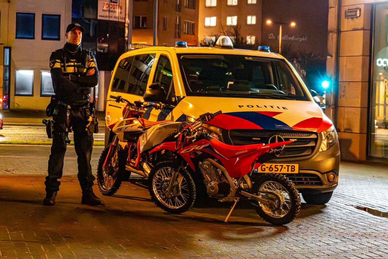 Ruzie om mogelijk gestolen voertuigen in Helmond loopt uit de hand: mes ...