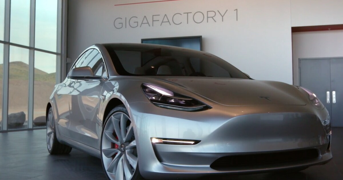 Tesla ontkent brandgevaar accu’s Model 3 | Auto | AD.nl