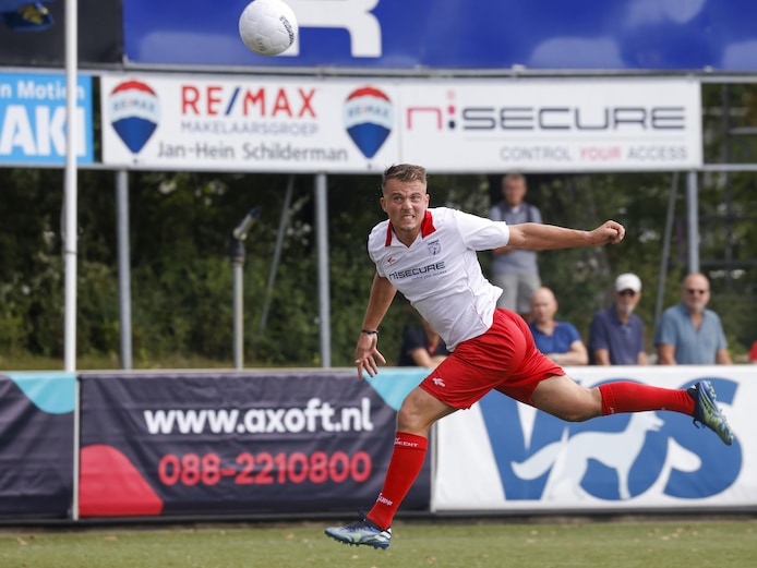 Danny Monster, clubicoon bij Barendrecht: ‘Met titel zet ik de kroon op ...