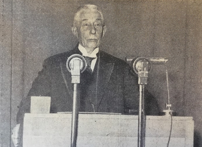 Een zieke premier zagen we wel eerder: Colijn had aambeien, Balkenende ...