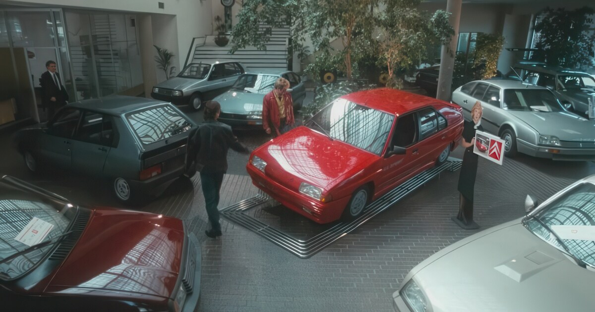 Iconische Flodder-auto staat te koop, maar wel voor een ander prijsje ...