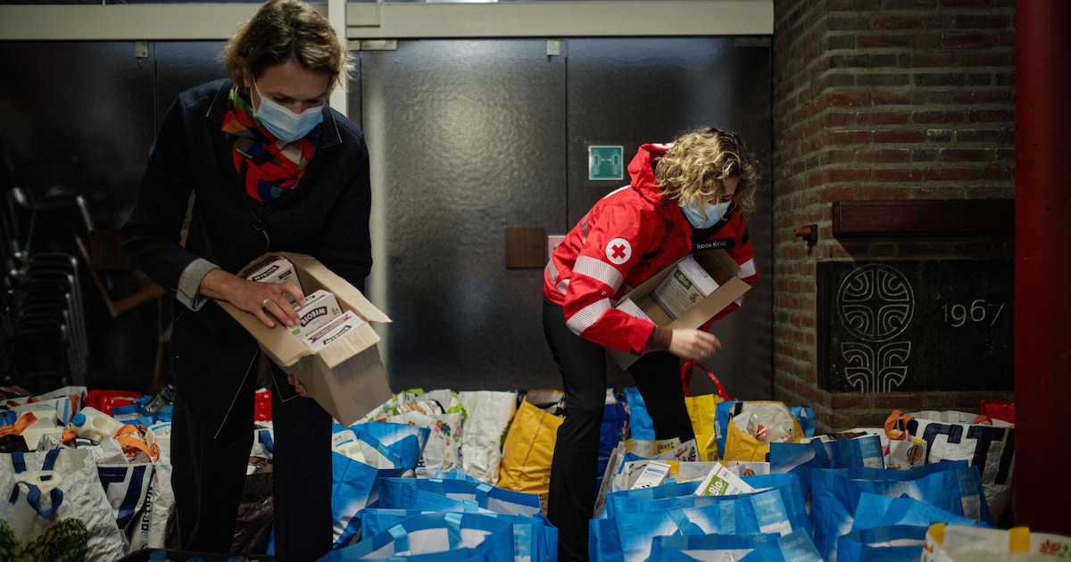 Rode Kruis: Vraag naar voedselhulp en vrijwilligers stijgt explosief ...