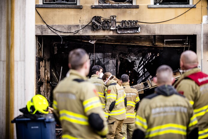 Dit is wat we tot nu toe weten over de grote brand in Arnhem | Binnenland | AD.nl