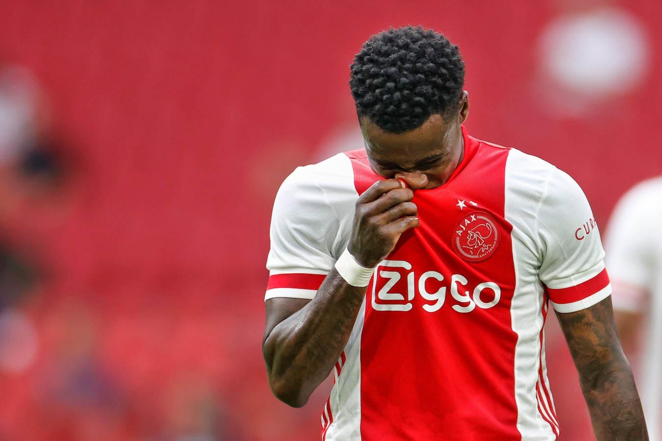 Vluchten kan niet meer: Promes moet nu alles op alles zetten om zijn ...