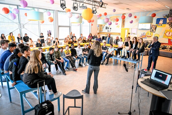 Capelle gaat de strijd aan met uitbuiting van scholieren: ‘Veel leed ...