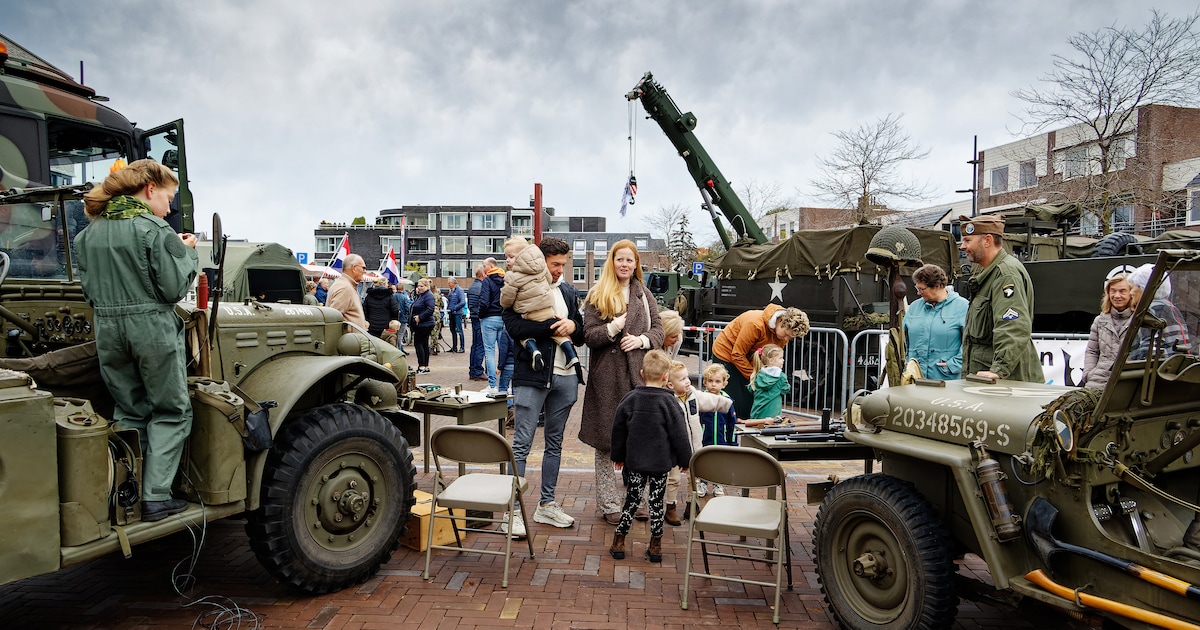 Historische legervoertuigen en demonstraties op Regionale Veteranendag ...