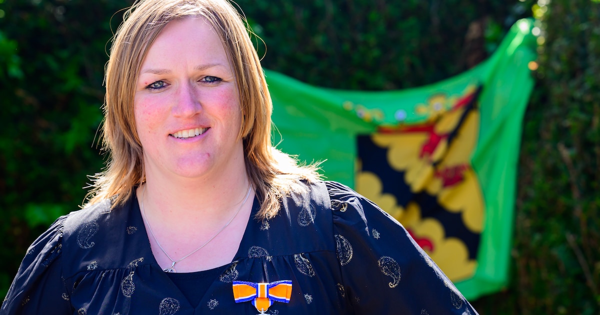 Ellen is al sinds haar 17de vrijwilliger: ‘Een avondje op de bank ...