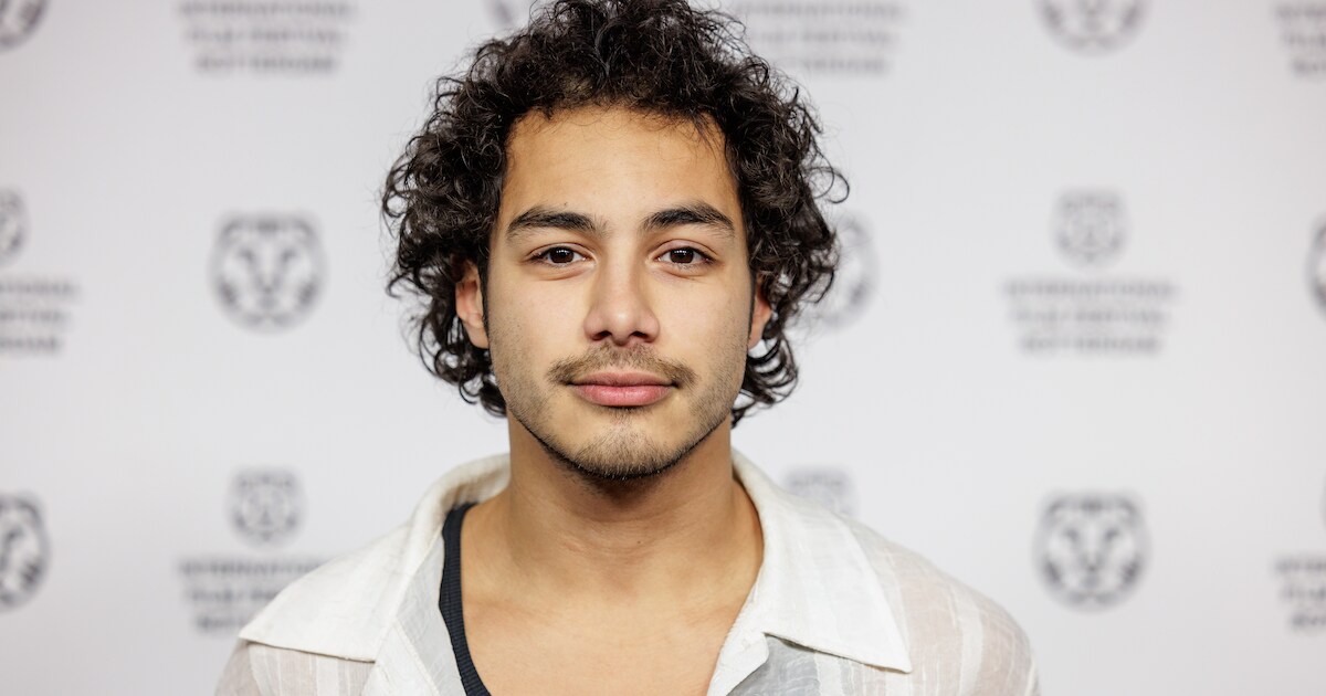 Herdenkingsdienst voor acteur Reiky de Valk op het Amstelveld | Show ...