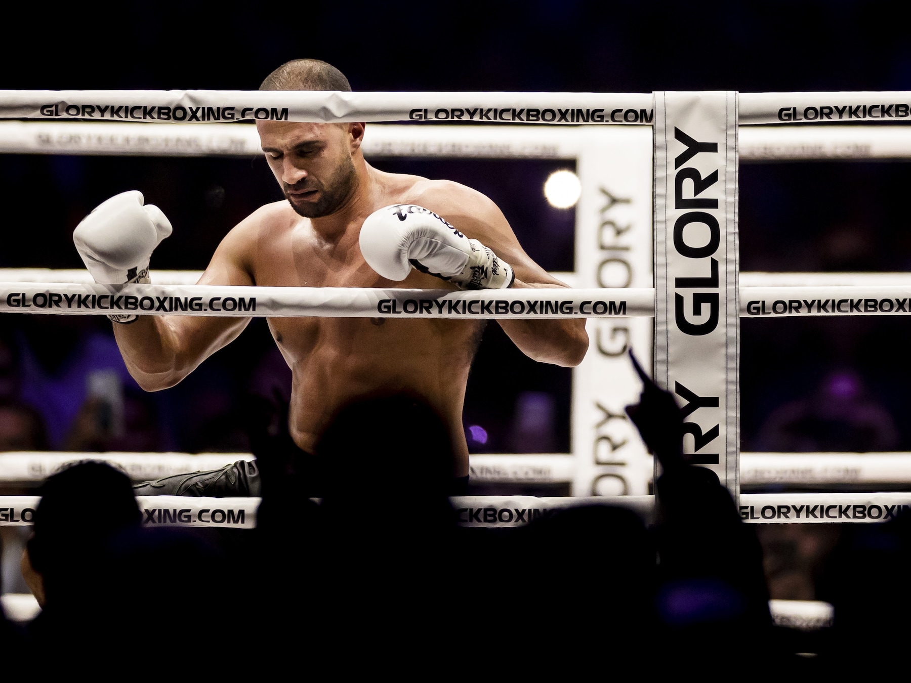 Familie van Lisa (17) aanwezig bij indrukwekkend eerbetoon in Abcoude ...