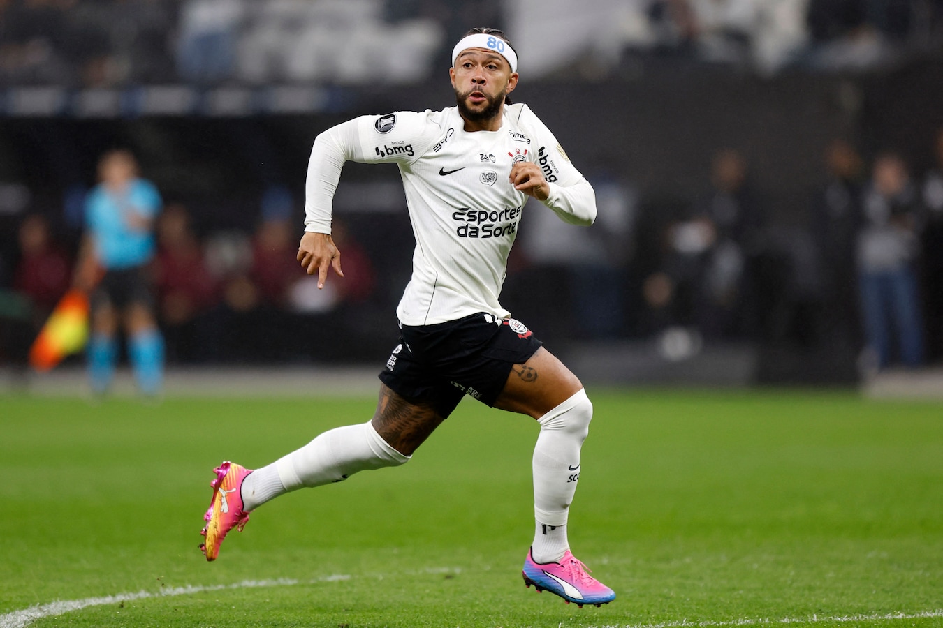 Memphis Depay wil beslissend zijn op het WK: ‘In Nederland zou dat ook ...