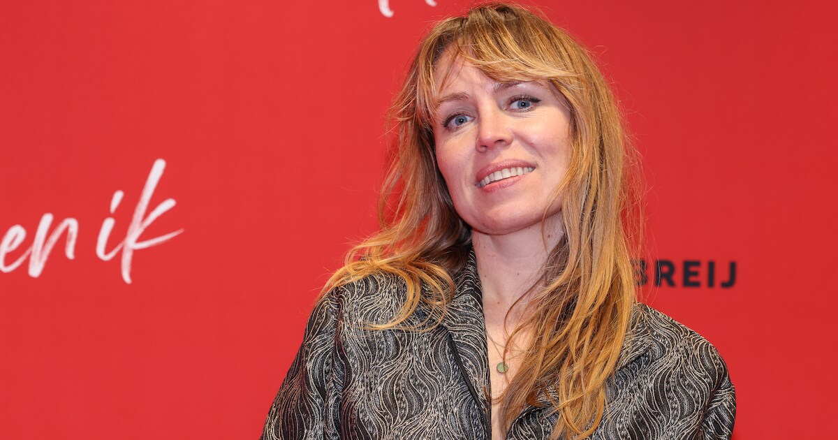 Janne Schra wint Edison Jazz voor Nederlandstalige plaat | Show | AD.nl