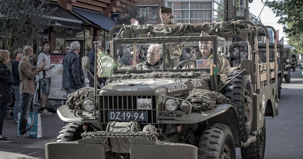 Alphense bevrijdingsoptocht met legerwagens groter dan ooit: ‘Wel 48 ...