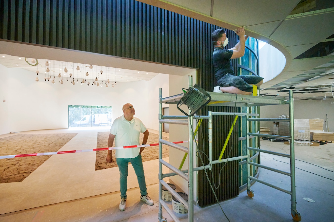 Wim bouwt duurzaam crematorium in Oss, maar kan niet openen door ...