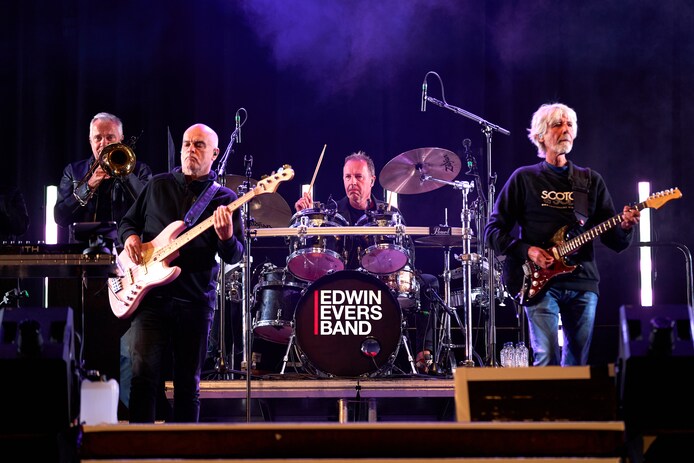 Edwin Evers over zijn tv-debuut: ‘Presentator? Nou, dat krijg ik bijna ...