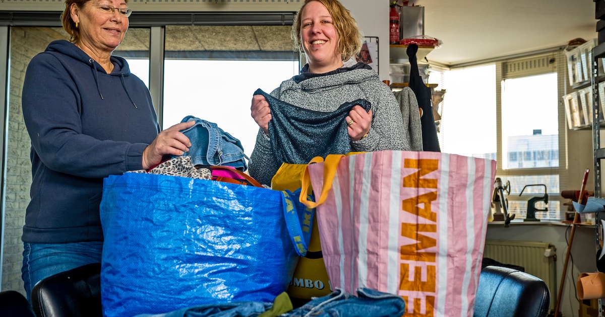 Maandelijks een tas vol gratis mode? Laura heeft al heel wat mensen blij gemaakt | Rotterdam | AD.nl