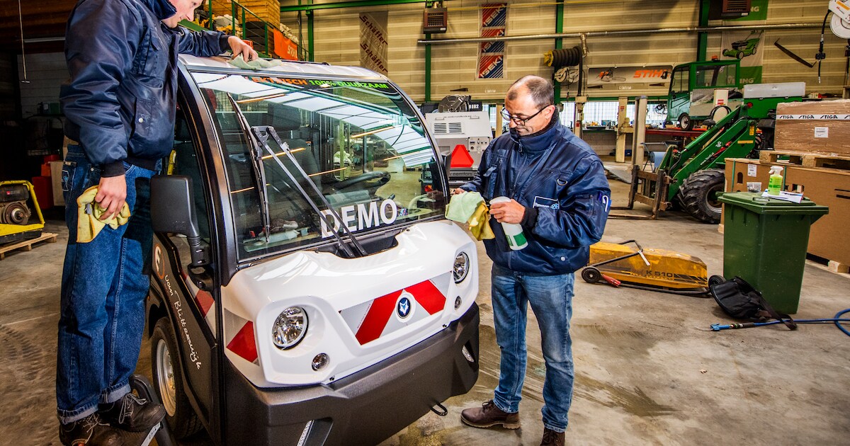 Auto's wassen zonder water? Promen uit Gouda ziet toekomst in | Gouda ...