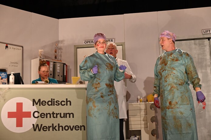 Toneelspelen is de hobby van fruitteler Wim Oskam uit Werkhoven: ‘Het ...