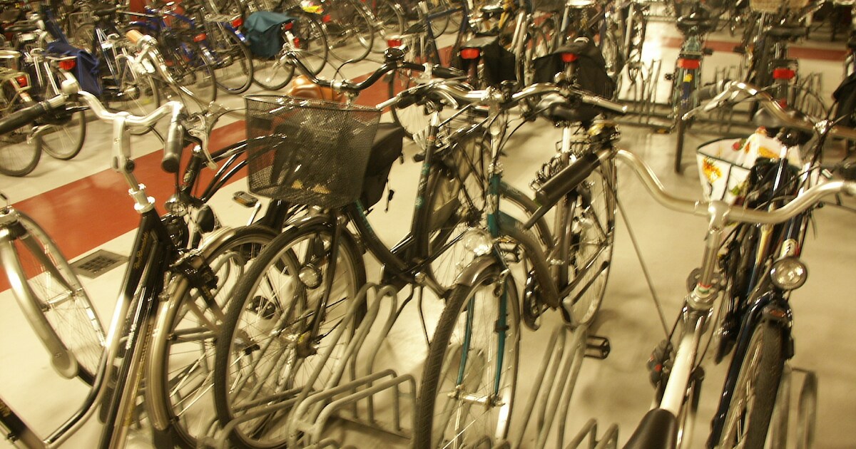 Winkeliers balen van fietsenstalling die dicht gaat: ‘Nu al een ...