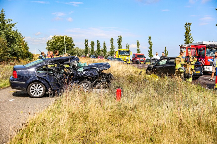 Man (21) uit Waadhoeke overleden na frontale botsing op N354 bij Sneek | 112 nieuws Súdwest ...