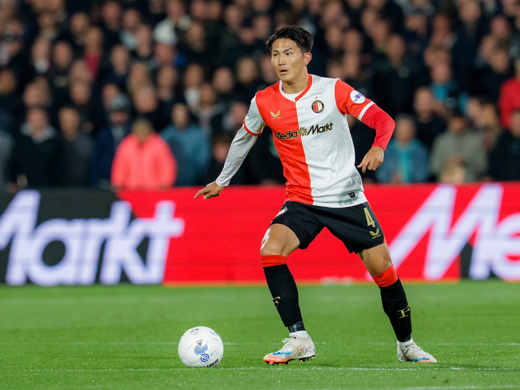 Wat kan Dirk Kuyt dit seizoen met FC Dordrecht? ‘Ik zal Robin van ...