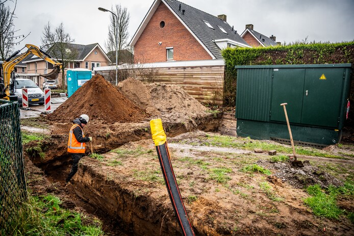 Elektriciteitsnet verzwaard, deze drie wijken zijn als eerste aan de beurt | Zoetermeer | AD.nl