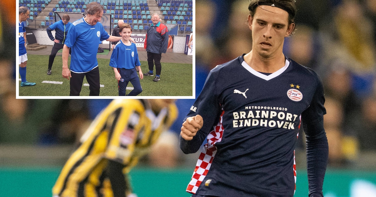 PSV-talent treedt met nieuw contract in de voetsporen van zijn beroemde ...