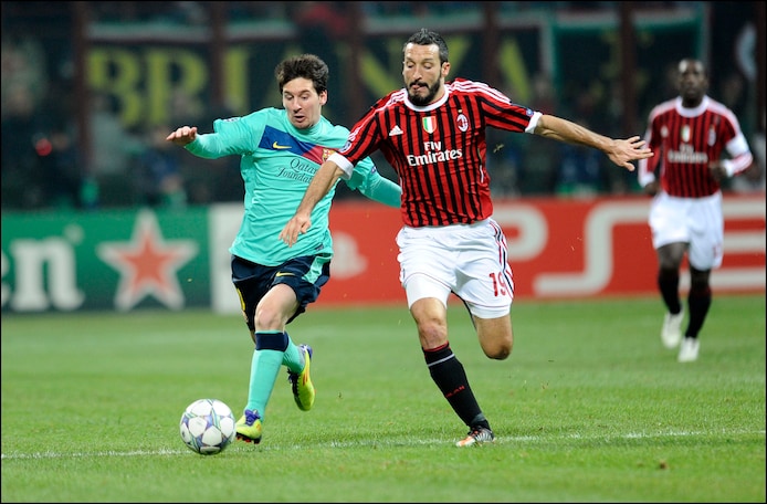 Italiaanse wereldkampioen (48) heeft zulke extreme O-benen dat dokters ...