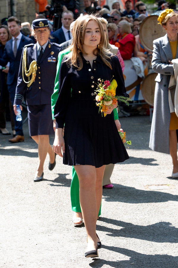 Tijdens een wandeling door het winderige New York had prinses Amalia ...