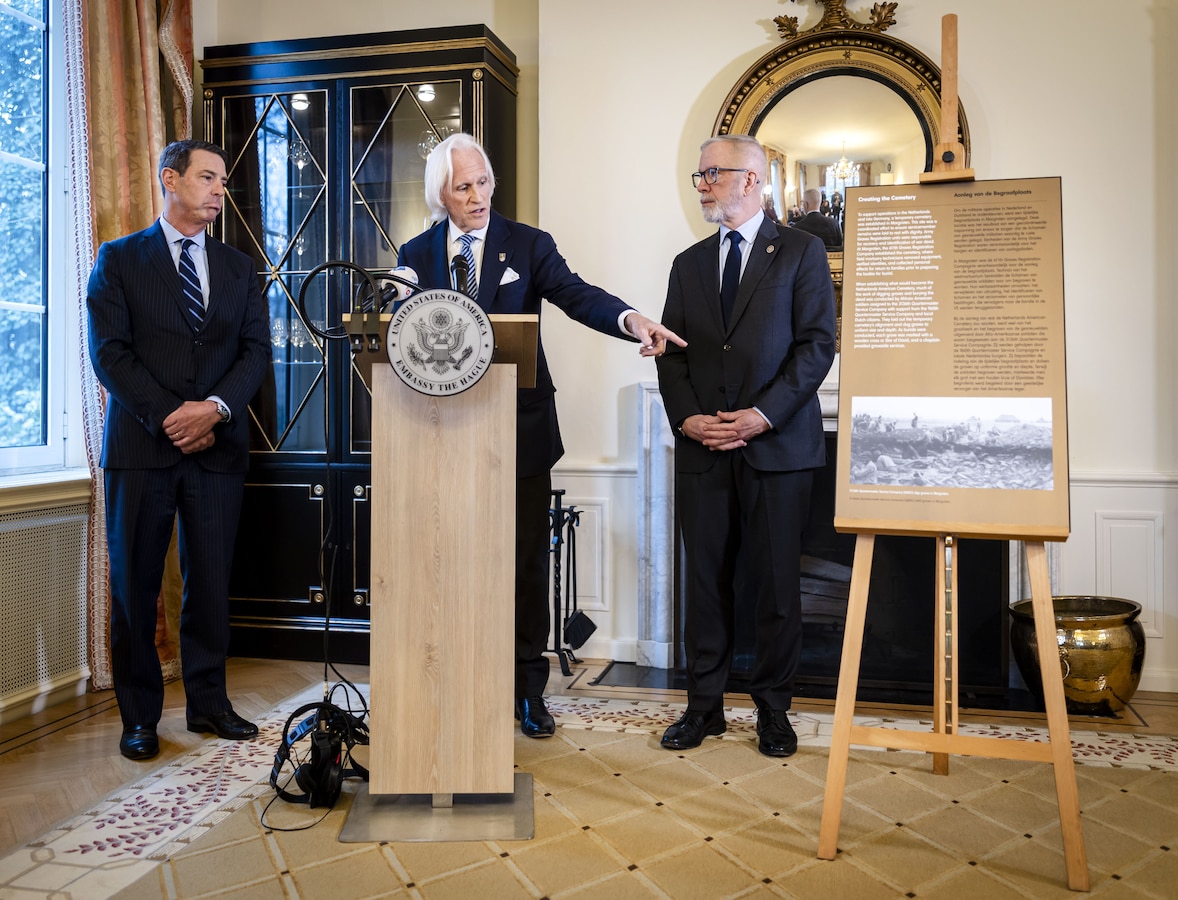 Ambassadeur VS: ‘De schandvlek van racisme moet niet op begraafplaats ...