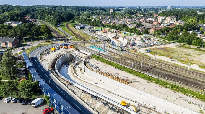 Venlo krijgt nieuwe fietsstraat op Onderste Molenweg | Venlo | AD.nl