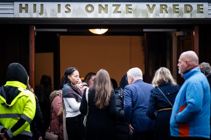 Politiek herdenkt Tarwekamp-ramp, Van Zanen: ‘Hoe groot deze misdaad ...