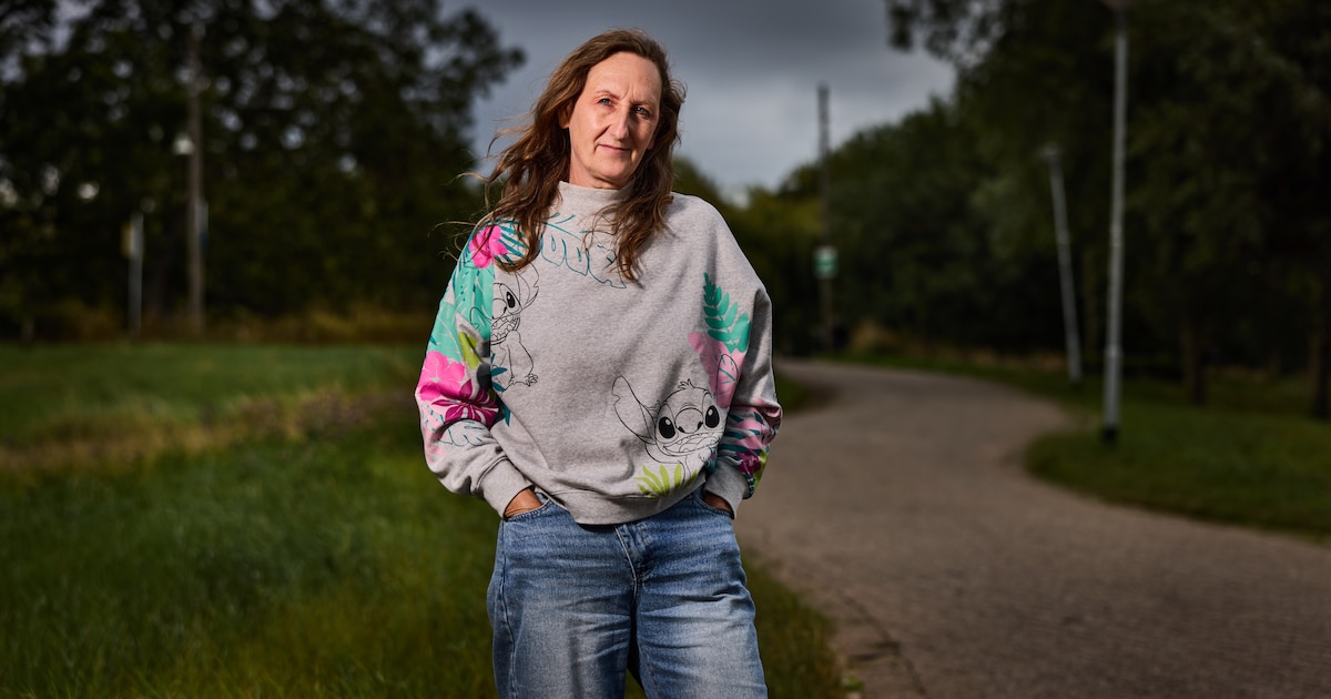 De dochter van Monique liep het bos in en verdween voor altijd: ‘Ik ...