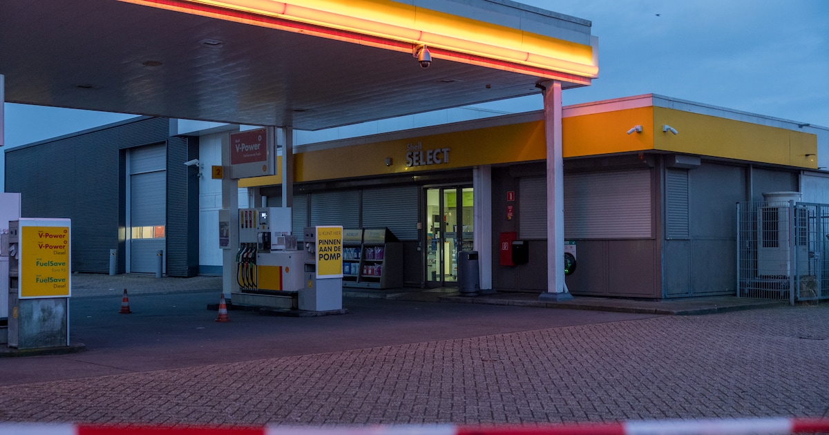 Overval op tankstation in Almere, politie zoekt man met zonnebril ...