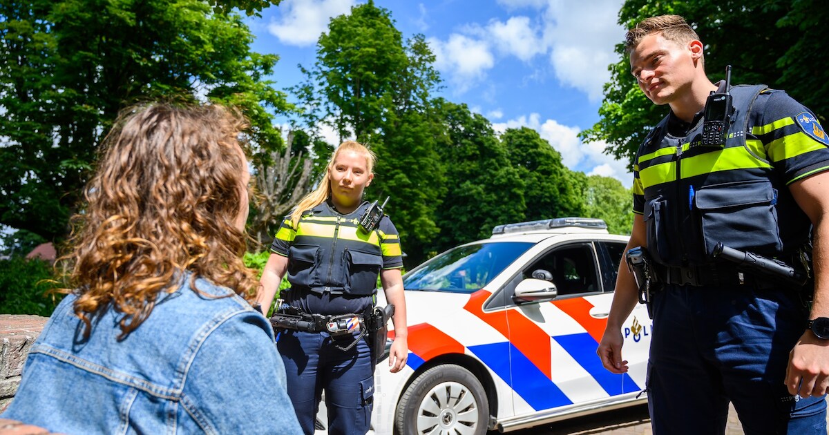 Poepende zwervers en vuurwerkgooiers: de overlast in dit park loopt de ...
