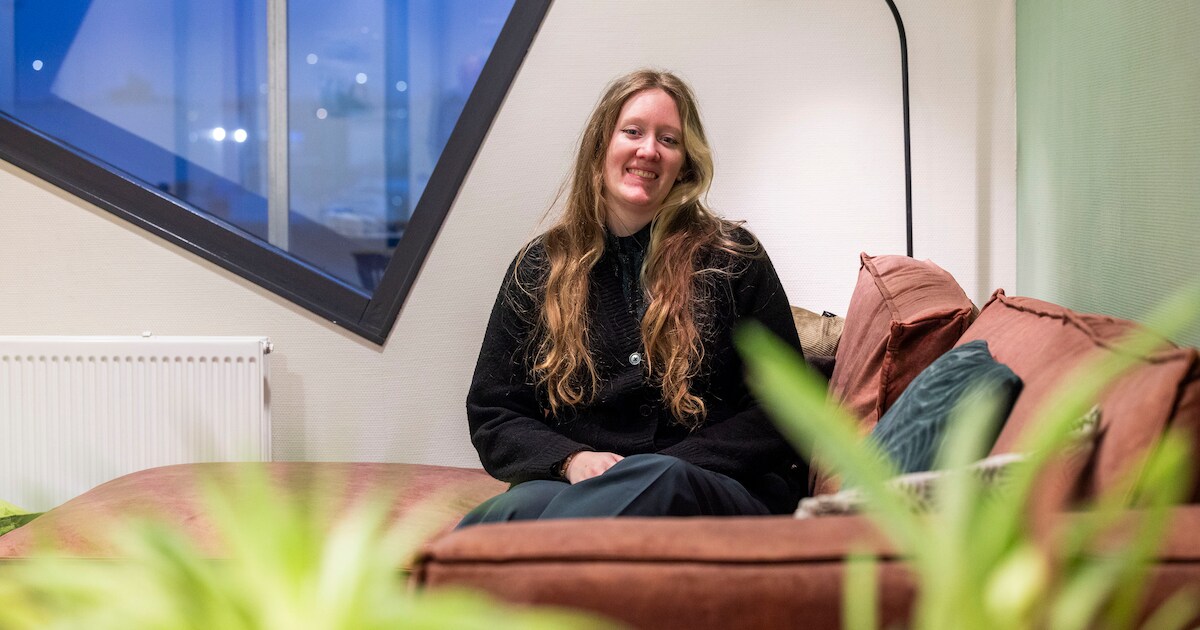 Roos Vollebregt: ‘Het is een hechte gemeenschap, maar je hoort erbij of ...