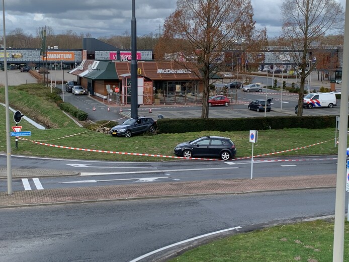 K. uit Almelo reed meerdere mensen omver bij een ruzie bij de McDonald ...