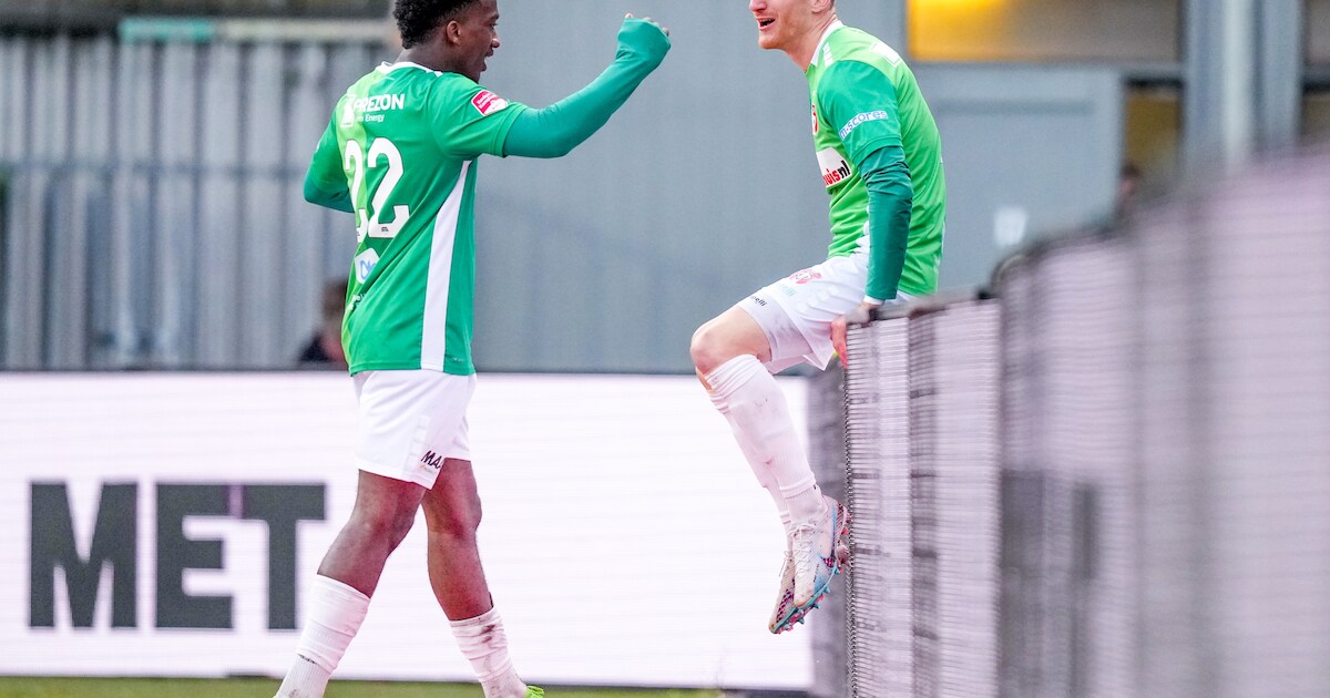 FC Dordrecht voor de tiende keer op een rij ongeslagen; 3-1 overwinning tegen TOP Oss ...